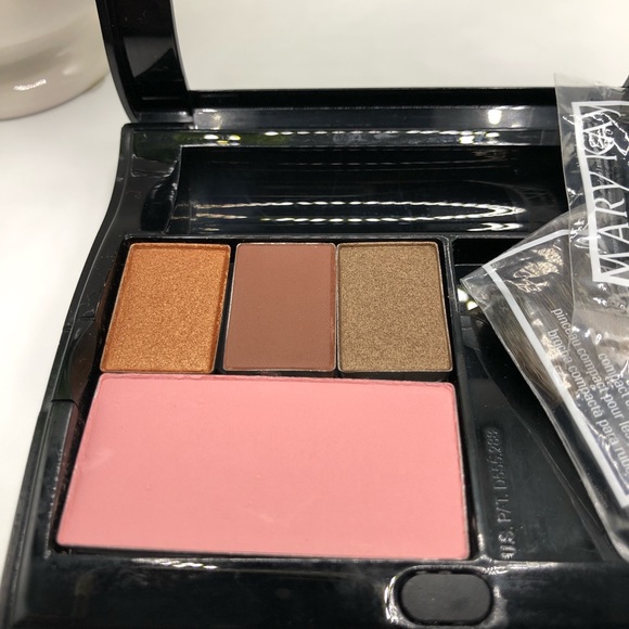 Mary Kay | Makeup | Mary Kay Eye Shadow Cheek Color Compact Bundle ...